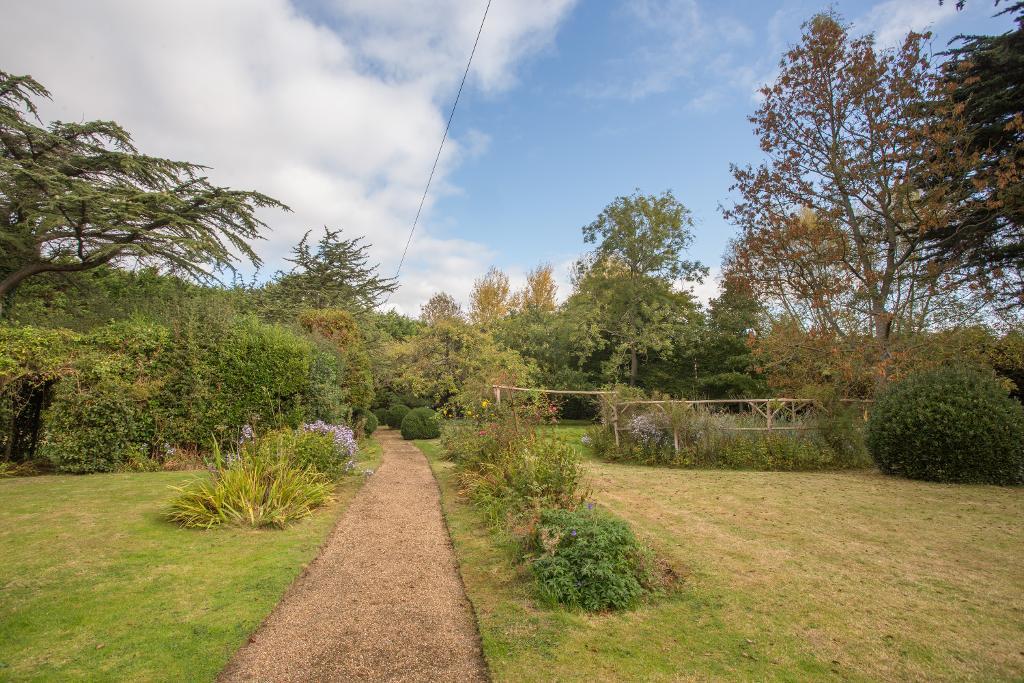 Coldharbour Road, Upper Dicker, East Sussex, BN27 3QJ - Foresters ...