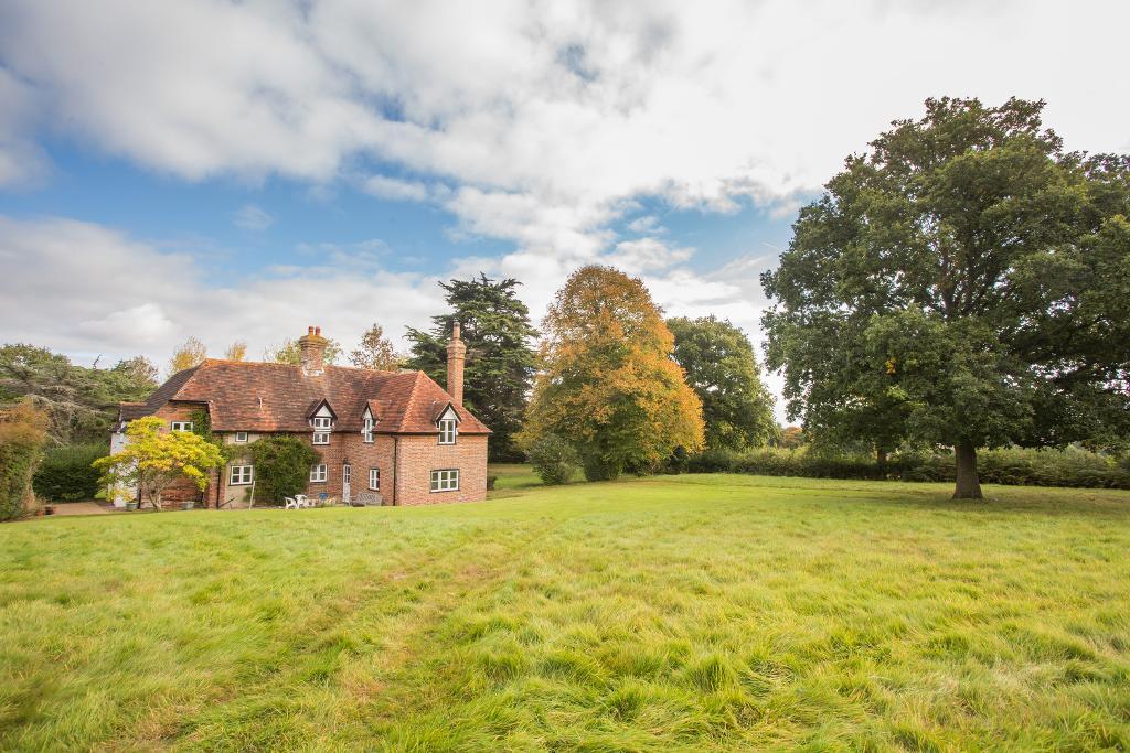 Coldharbour Road, Upper Dicker, East Sussex, BN27 3QJ - Foresters ...