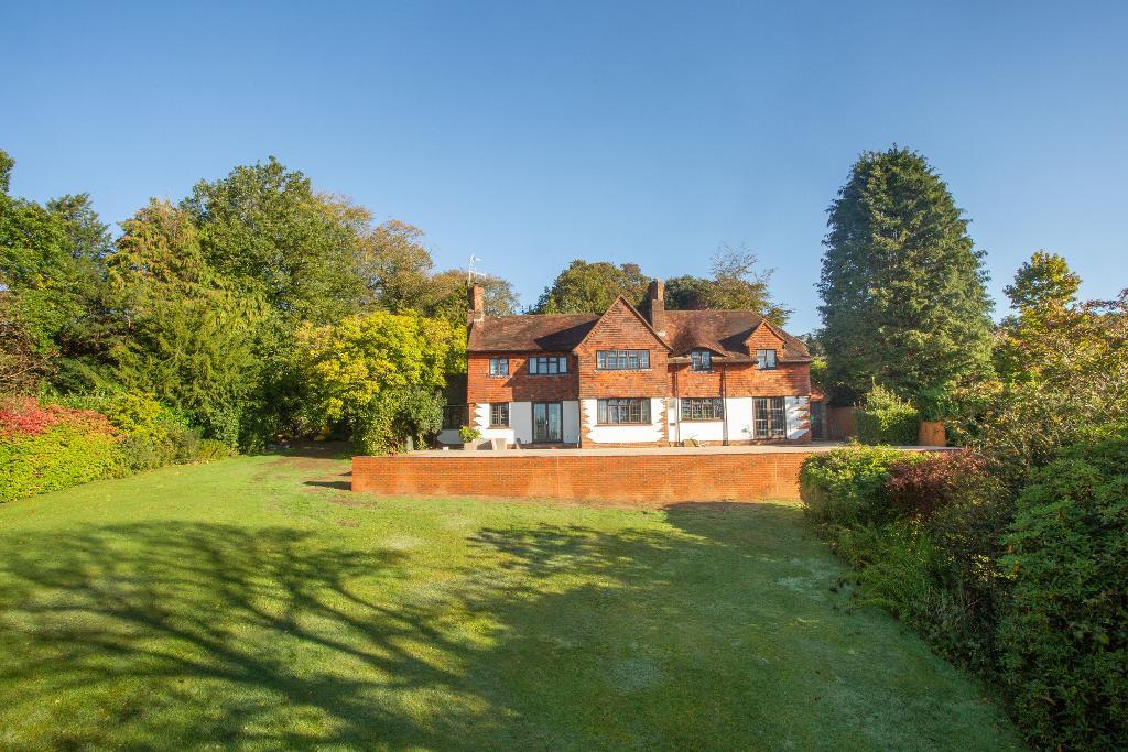 Possingworth Close, Cross in Hand, Heathfield, East Sussex, TN21 0TL ...