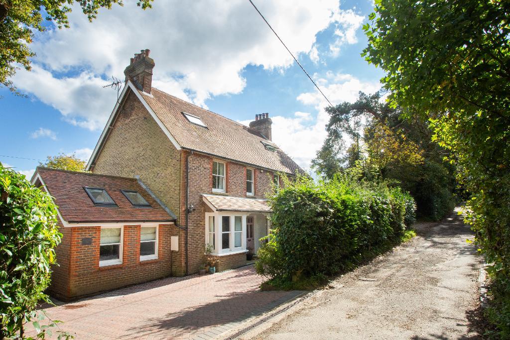 West Down Lane, Burwash Common, East Sussex, TN19 7JT - Foresters ...